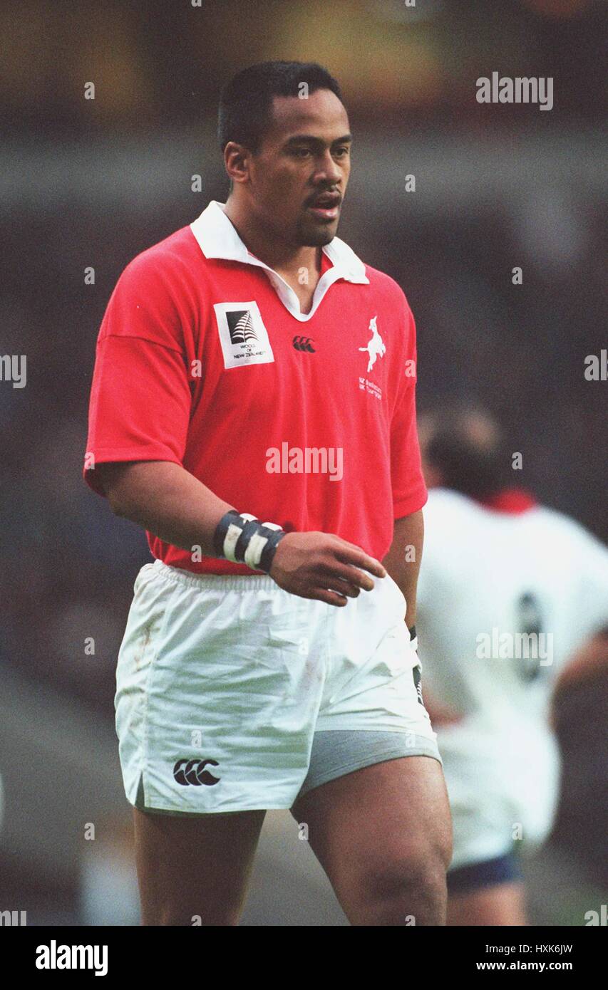 JONAH LOMU NEW ZEALAND RU 03 December 1996 Stock Photo - Alamy