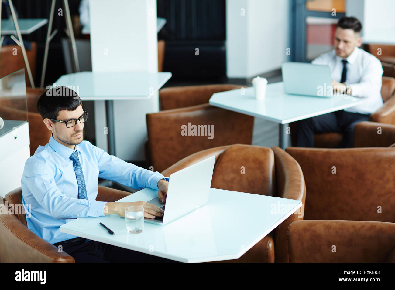 Cyber cafe hi-res stock photography and images - Alamy
