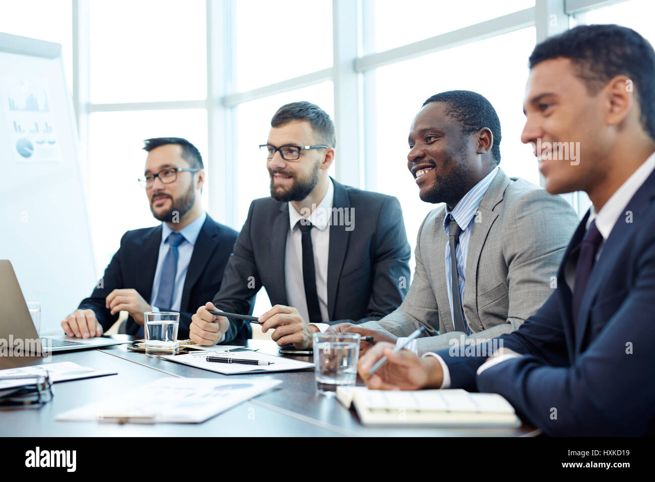 Boardroom team hi-res stock photography and images - Alamy