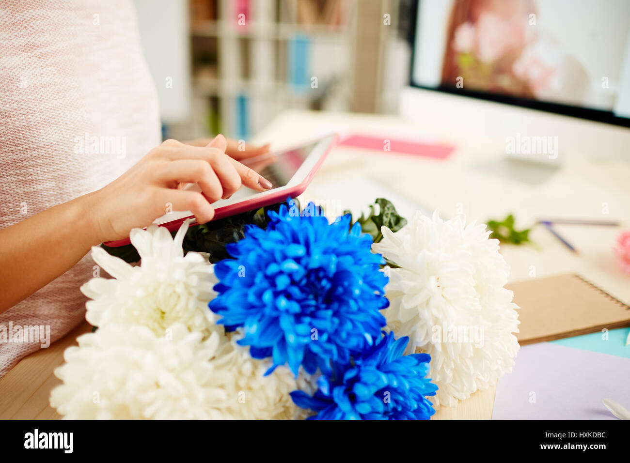 Designer flower hi-res stock photography and images - Alamy