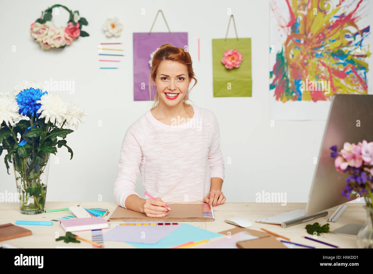 Portrait beautiful woman designer hi-res stock photography and images ...