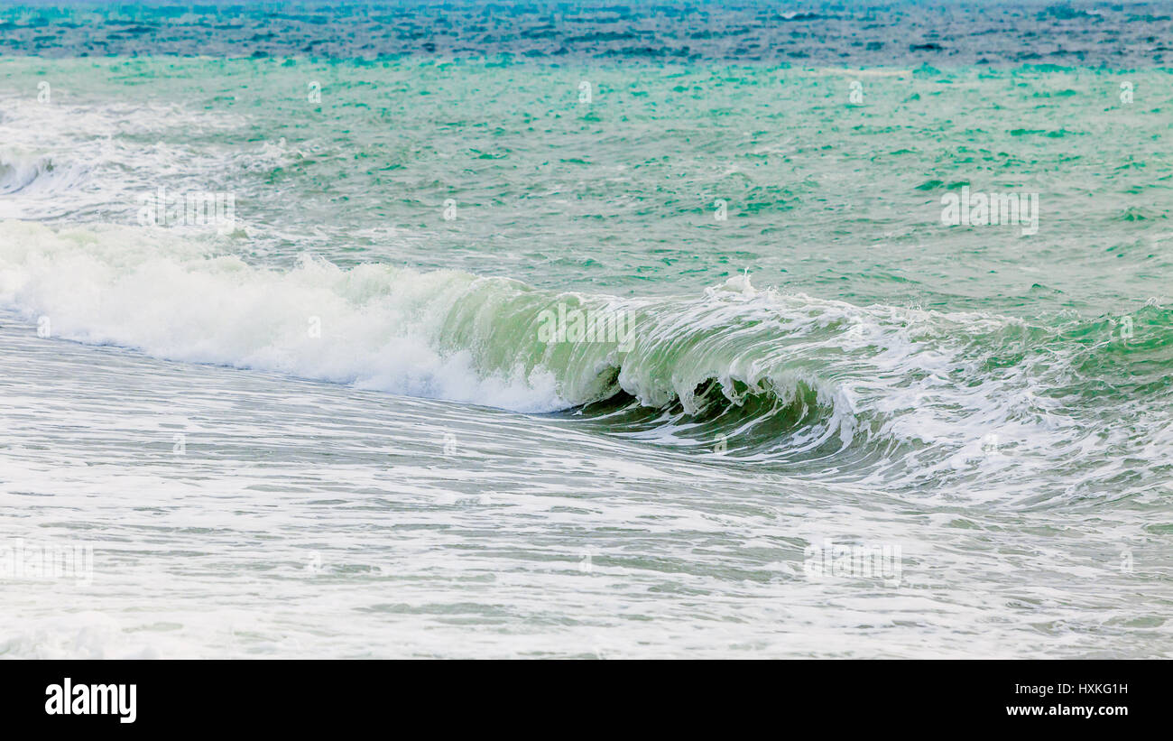 Ocean Wave. Breaking waves. storm on the sea Stock Photo - Alamy