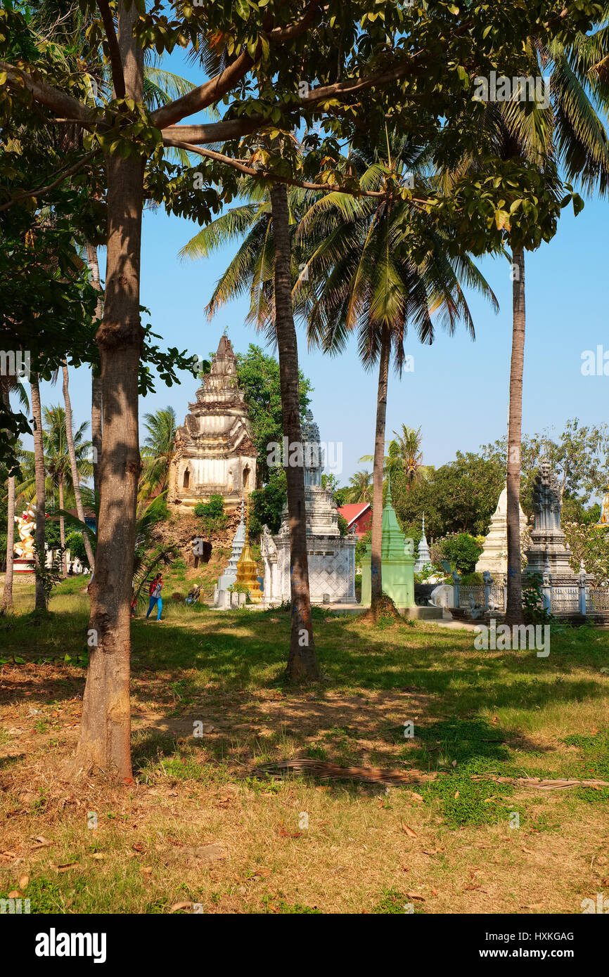 Cambodian monastery hi-res stock photography and images - Alamy
