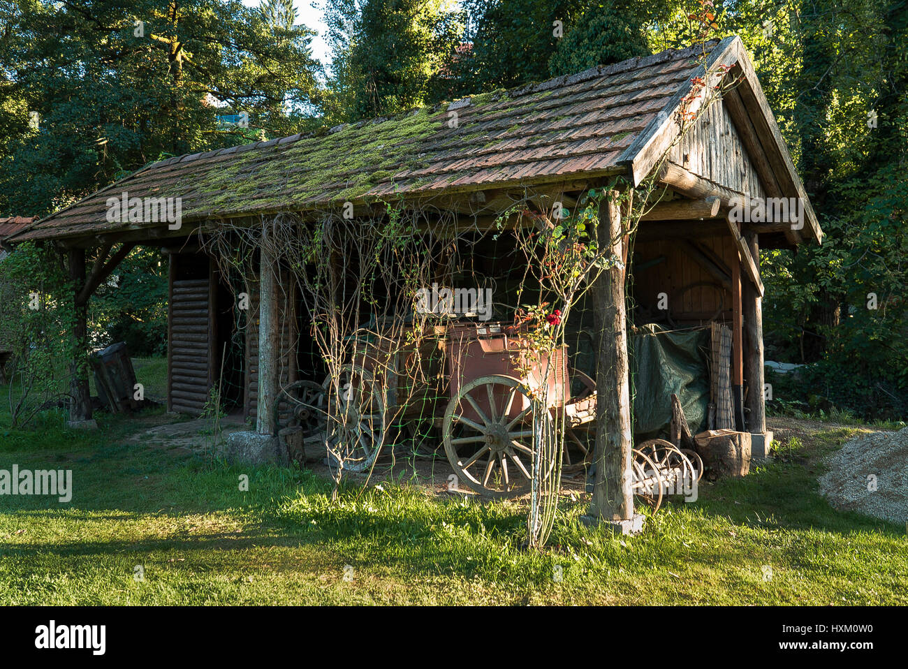 Pretty little rustic building hi-res stock photography and images - Alamy