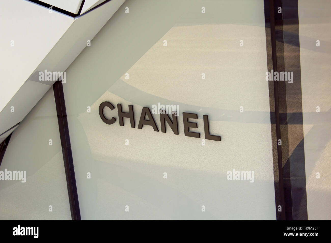 Monaco, Monte-Carlo:chanel luxury shops in the pavillons of Montecarlo ...