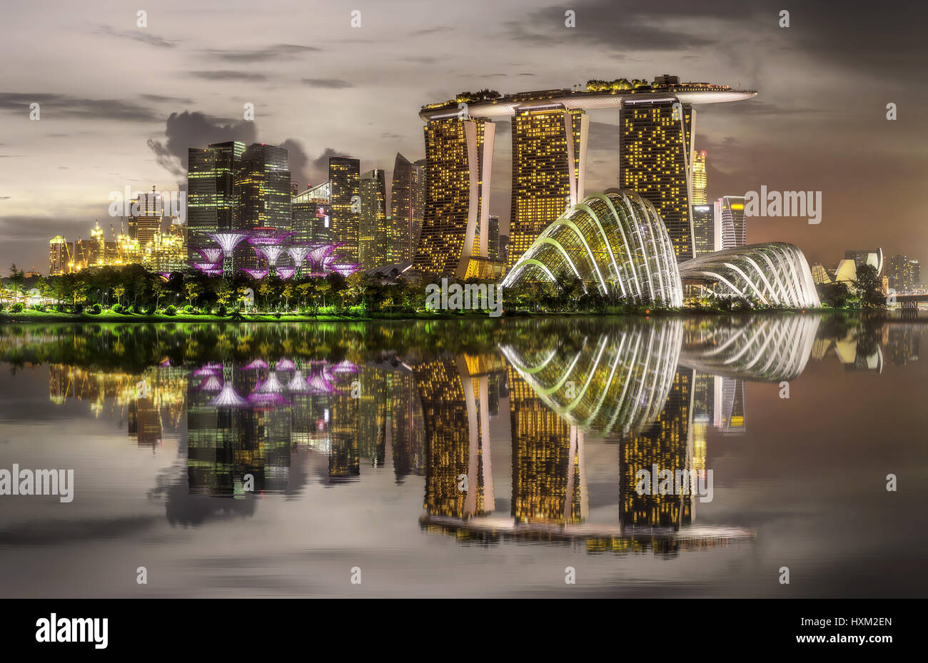 Singapore Skyline and view of Marina Bay Stock Photo - Alamy