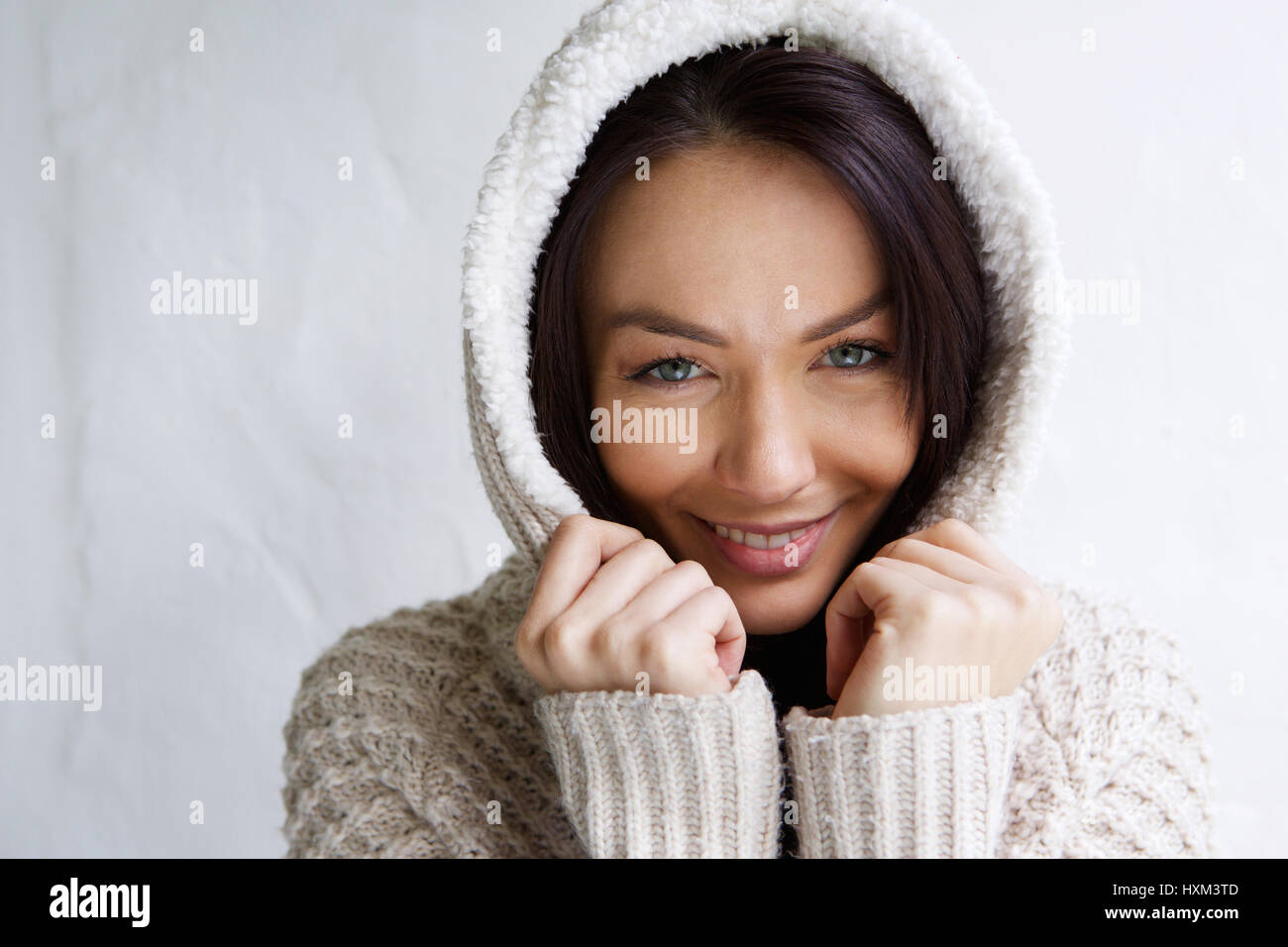 Woman wool sweater hi-res stock photography and images - Alamy
