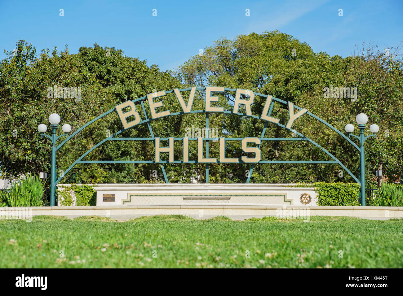 Beverly hills sign hi-res stock photography and images - Alamy