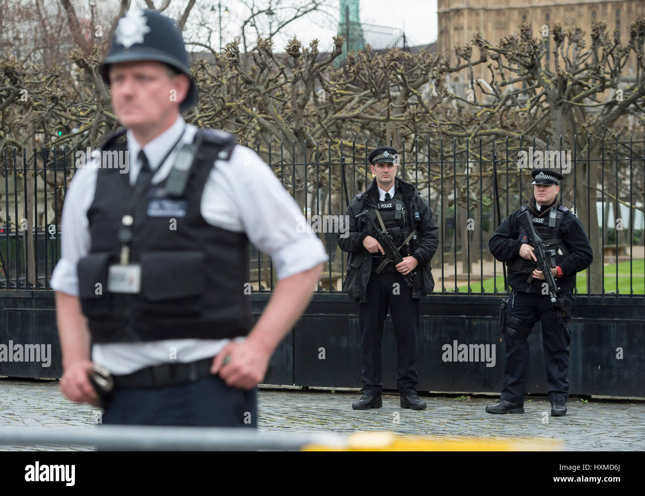 Armed police guard gates hi-res stock photography and images - Alamy