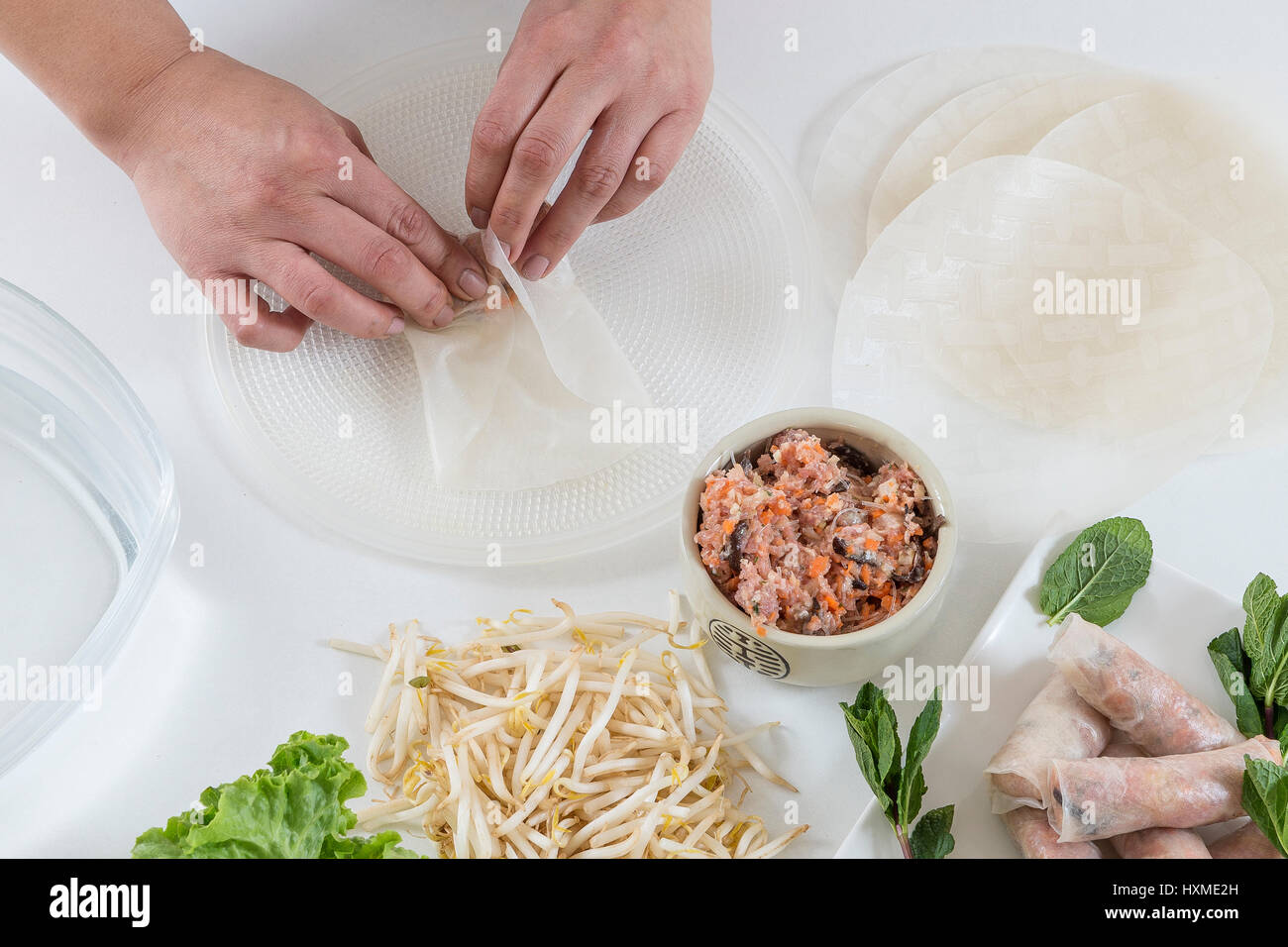 Making asian food hi-res stock photography and images - Alamy