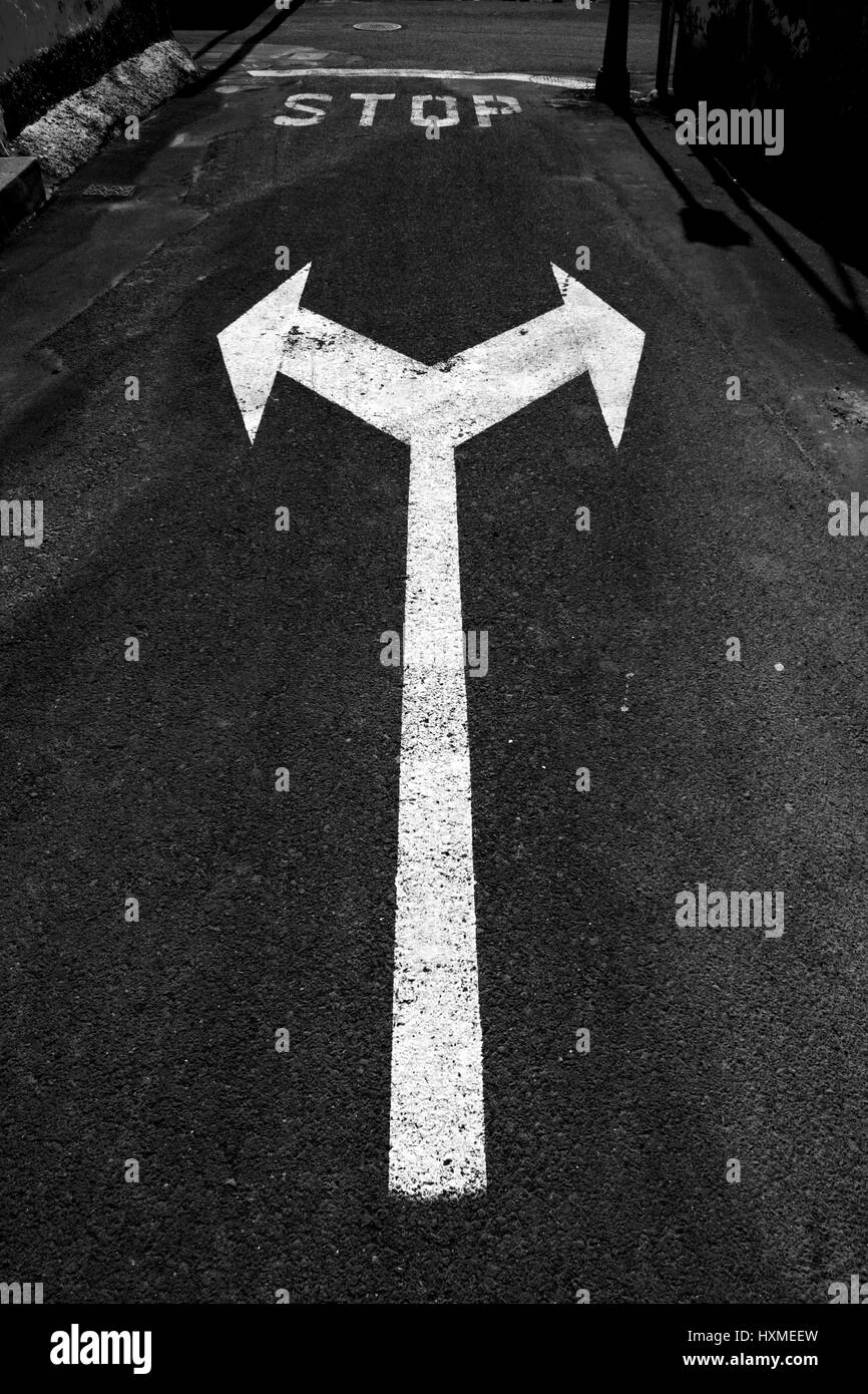 Right way directions sign Black and White Stock Photos & Images - Alamy