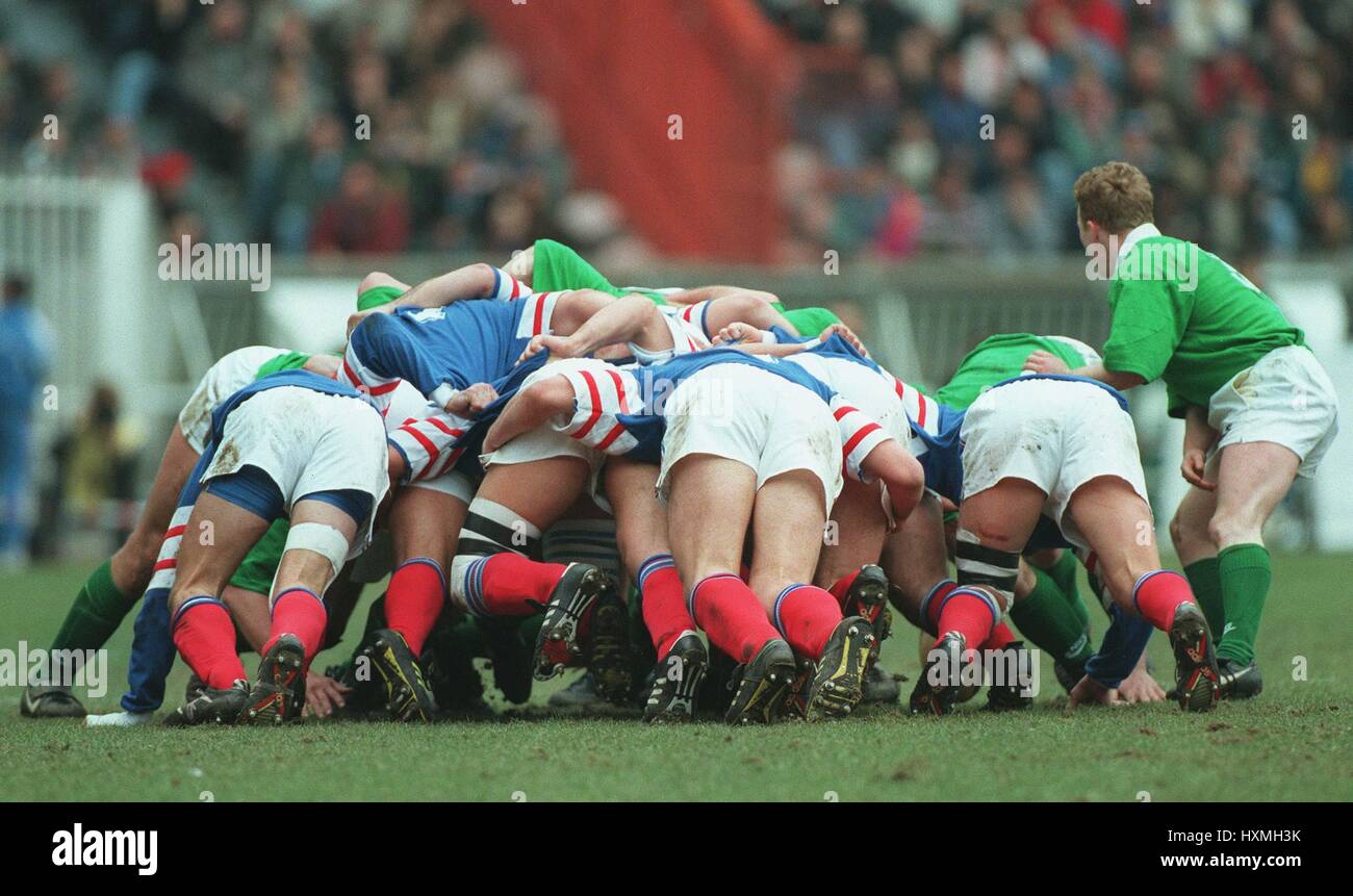 FRENCH SCRUM FRANCE V IRELAND FIVE NATIONS 19 February 1996 Stock Photo ...