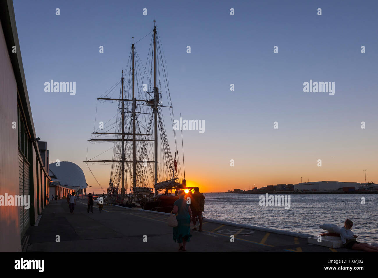 Leeuwin at dock hi-res stock photography and images - Alamy