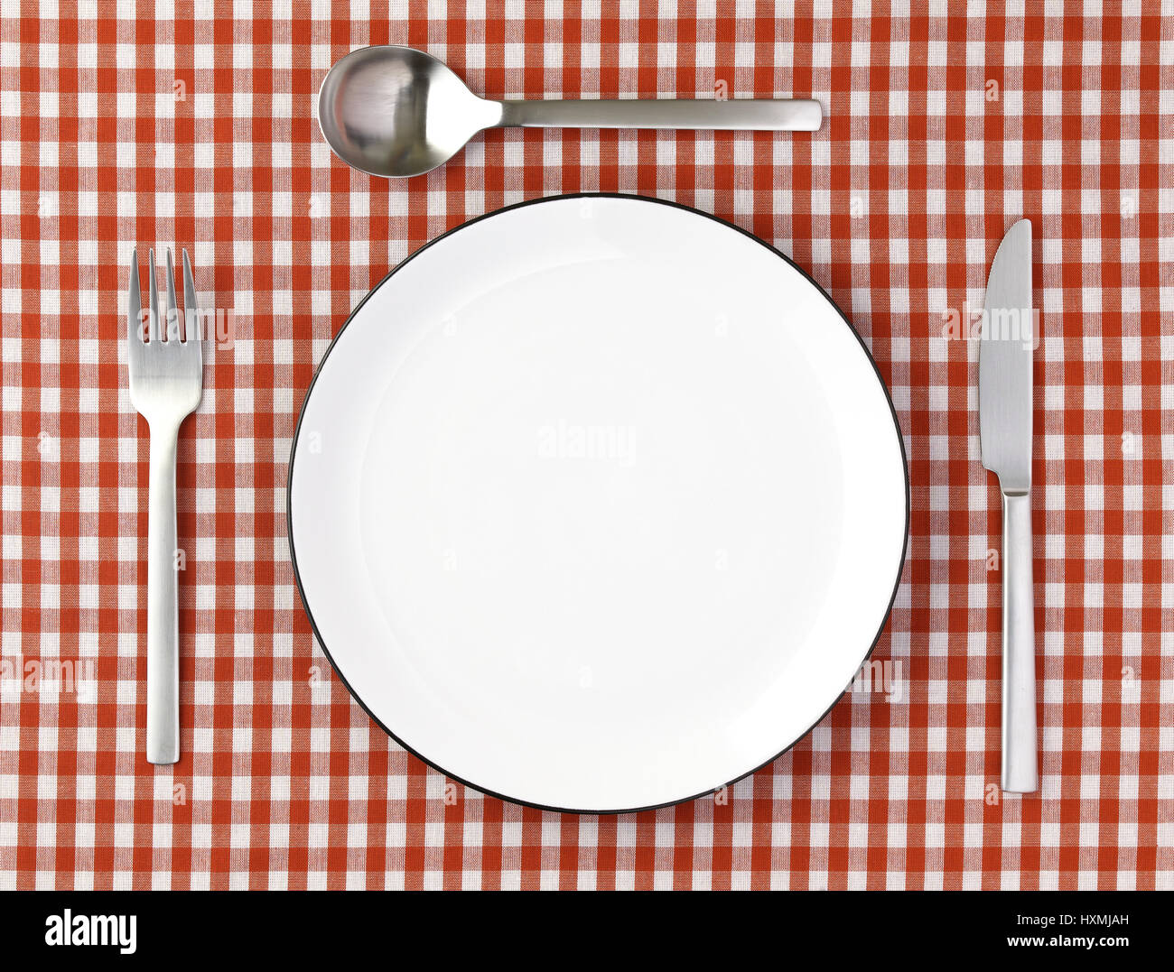 Table Setting ready to go Stock Photo - Alamy