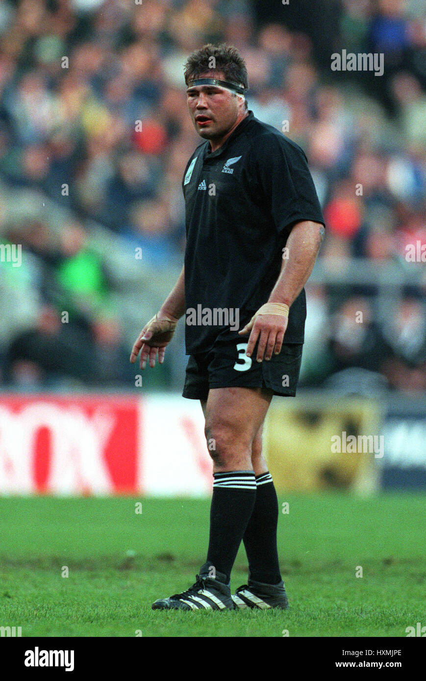 CRAIG DOWD NEW ZEALAND RU 01 November 1999 Stock Photo - Alamy