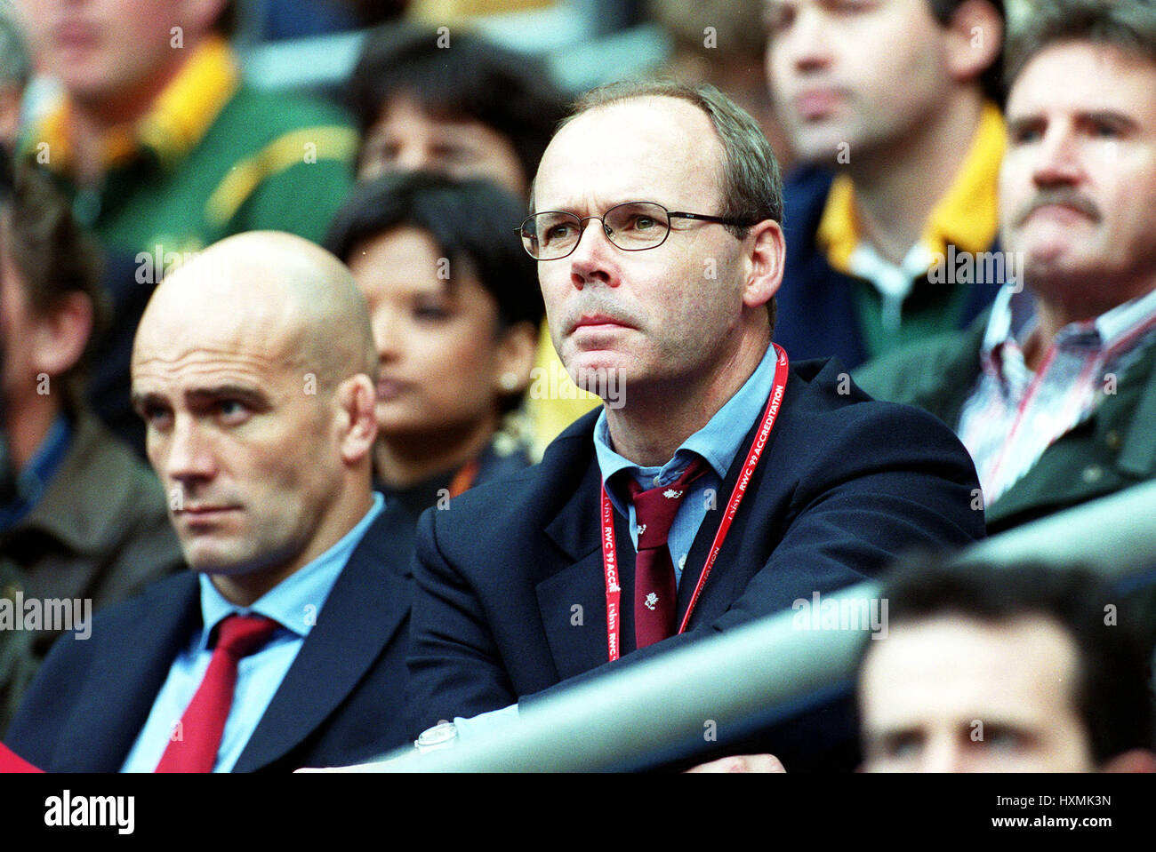 CLIVE WOODWARD ENGLAND RU COACH 24 October 1999 Stock Photo - Alamy