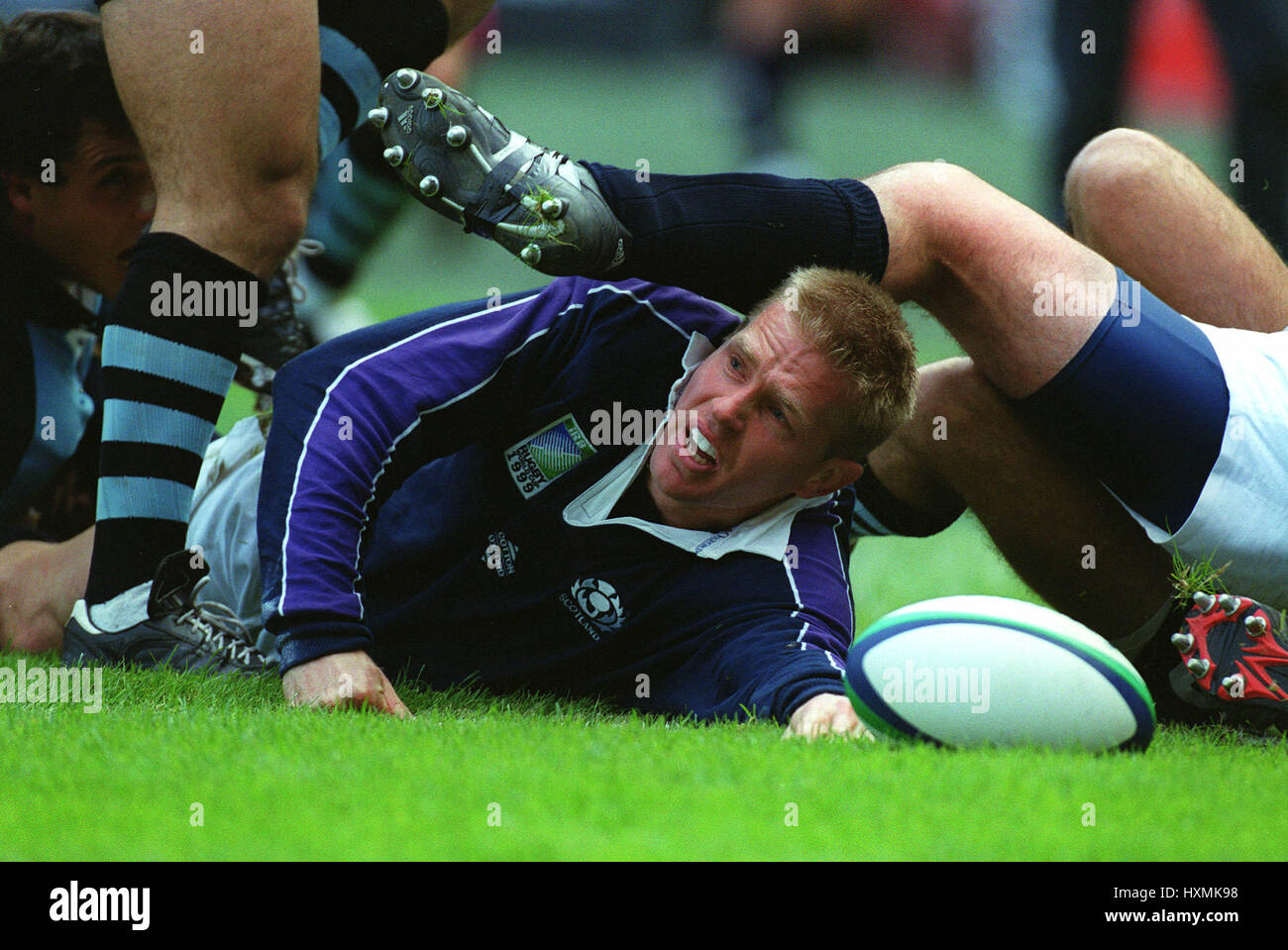 Rugby union glenn metcalfe hi-res stock photography and images - Alamy