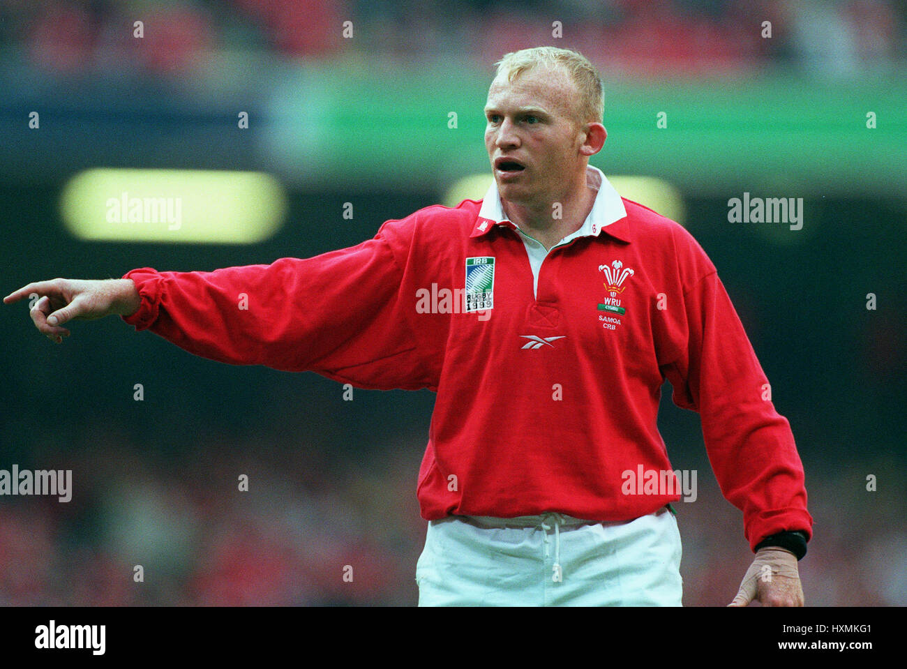 NEIL JENKINS WALES & CARDIFF RU 14 October 1999 Stock Photo - Alamy