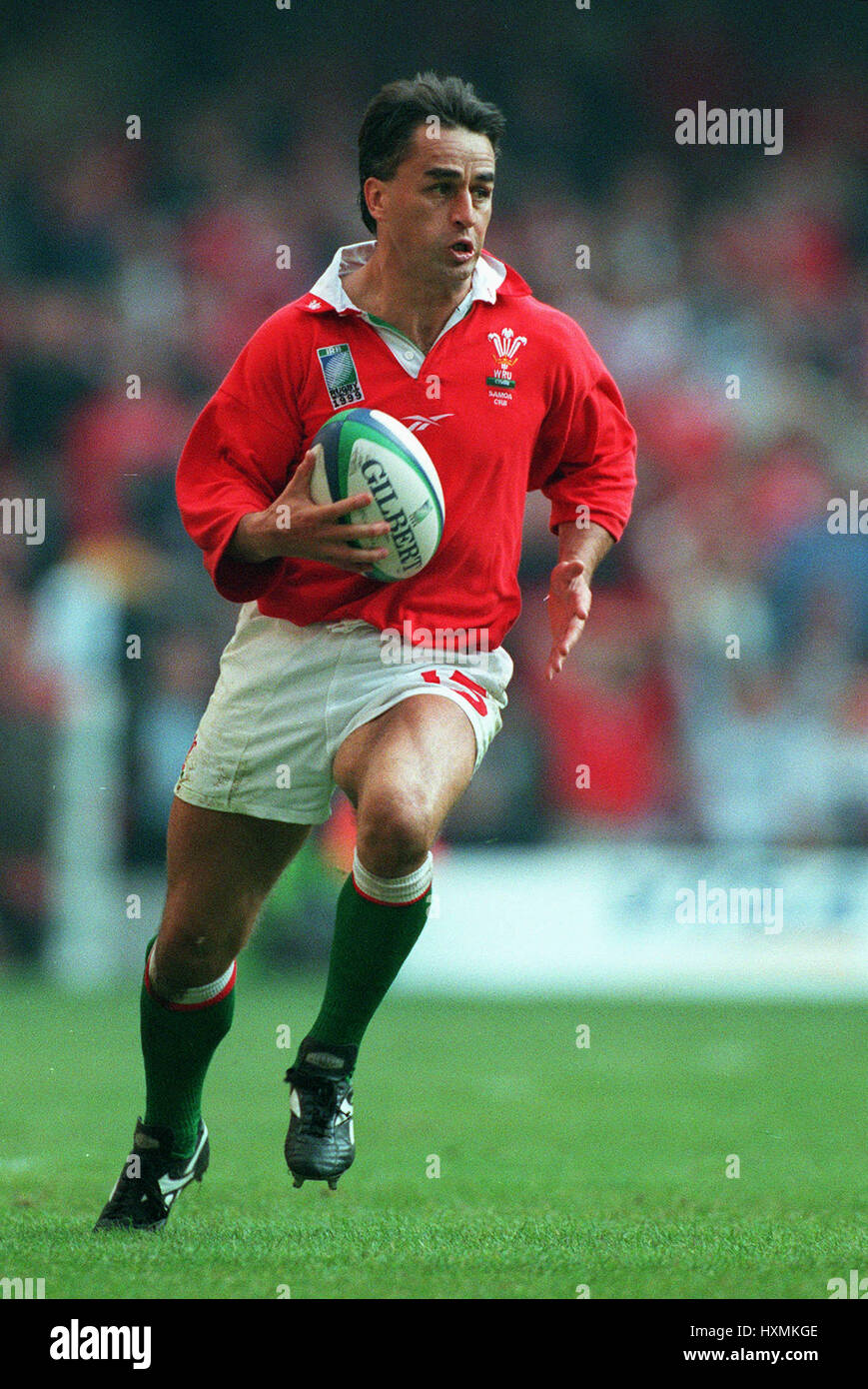SHANE HOWARTH WALES & NEWPORT RU 14 October 1999 Stock Photo - Alamy