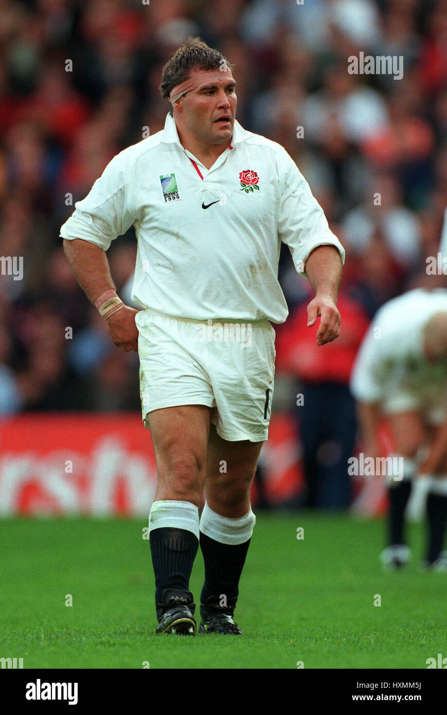 JASON LEONARD ENGLAND & HARLEQUINS RU 01 October 1999 Stock Photo - Alamy
