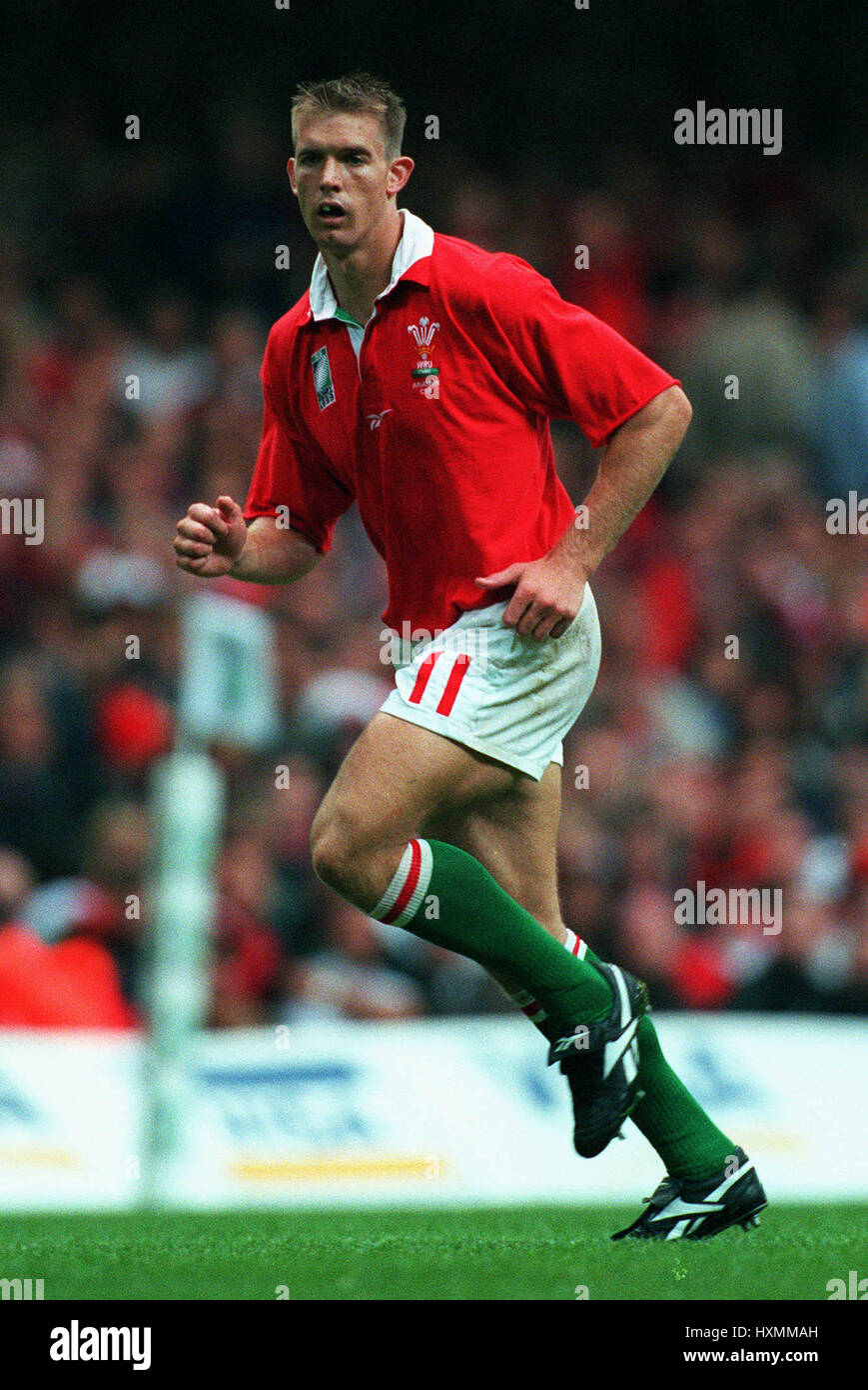 DAFYDD JAMES WALES & LLANELLI RU 01 October 1999 Stock Photo - Alamy