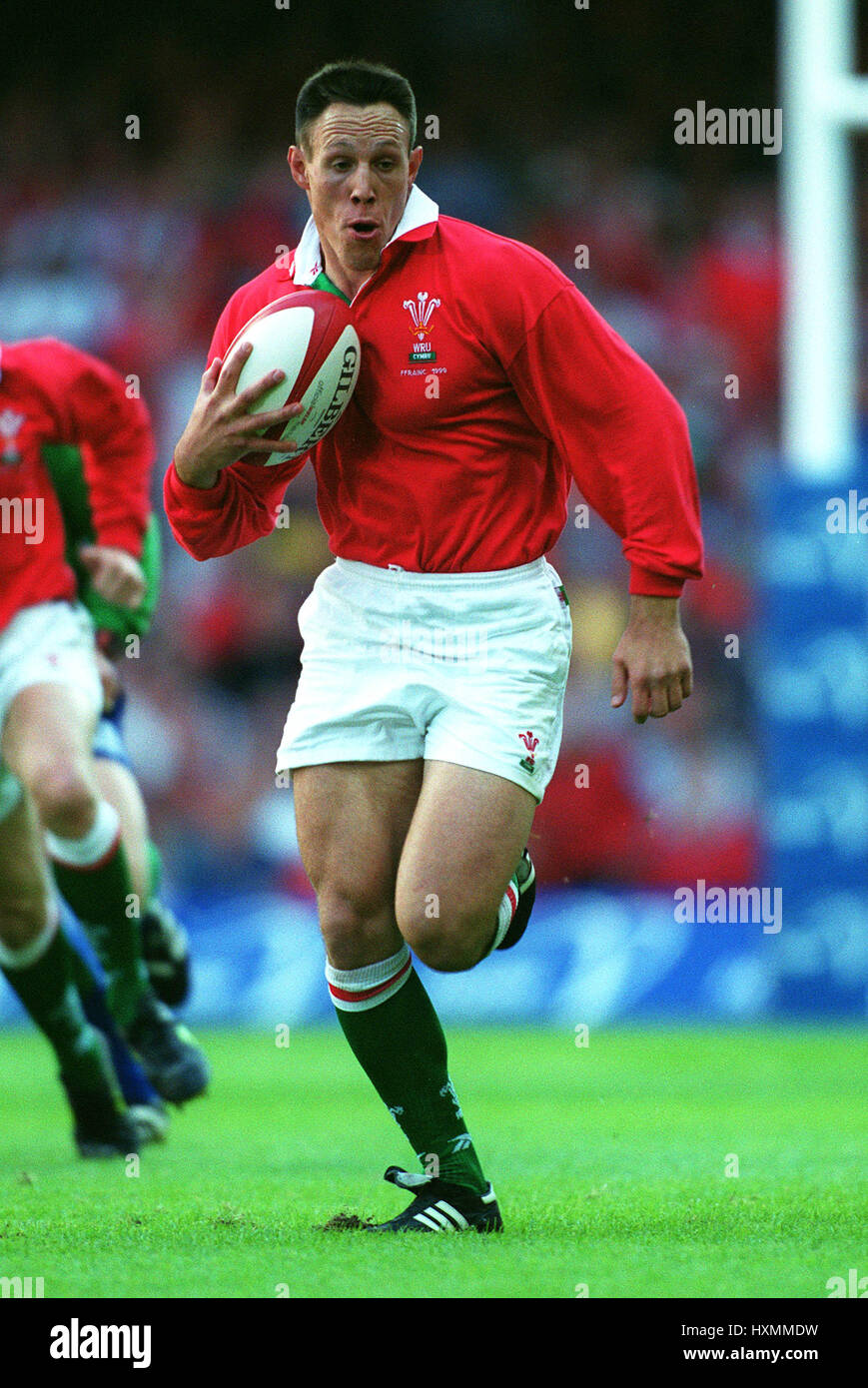 Rugby union mark taylor hi-res stock photography and images - Alamy