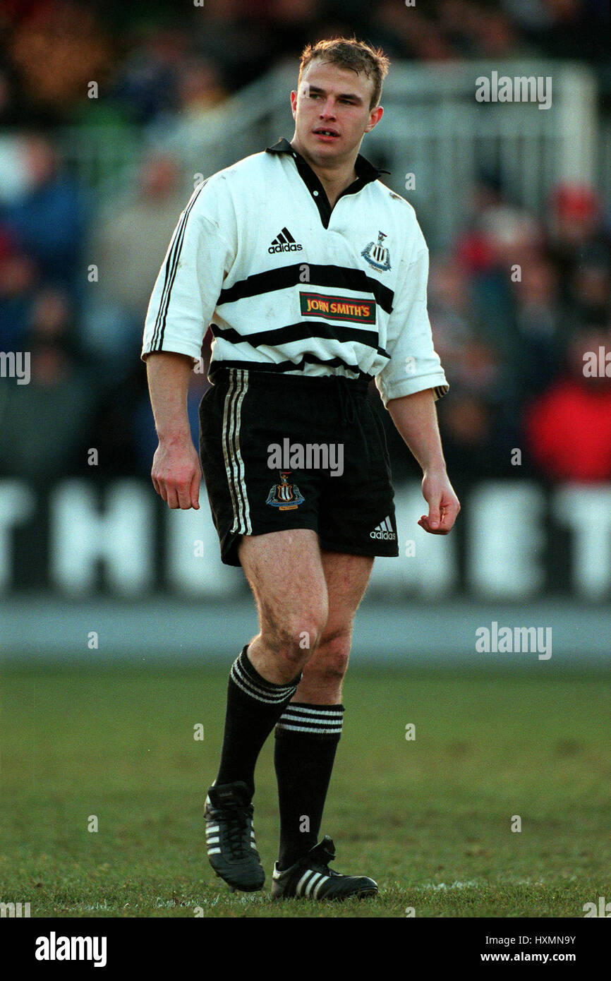 Martin shaw hi-res stock photography and images - Alamy