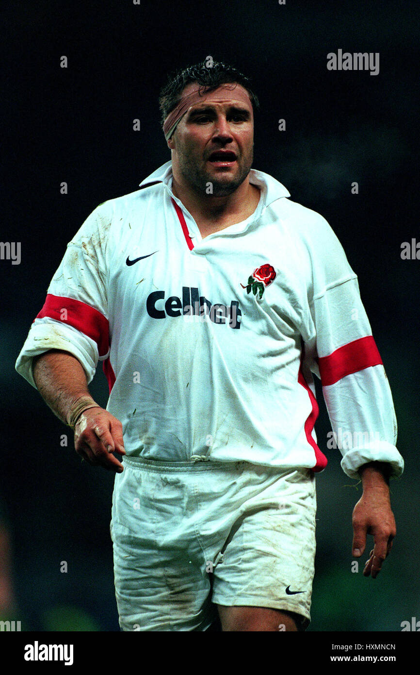 JASON LEONARD ENGLAND & HARLEQUINS RU 05 December 1998 Stock Photo - Alamy