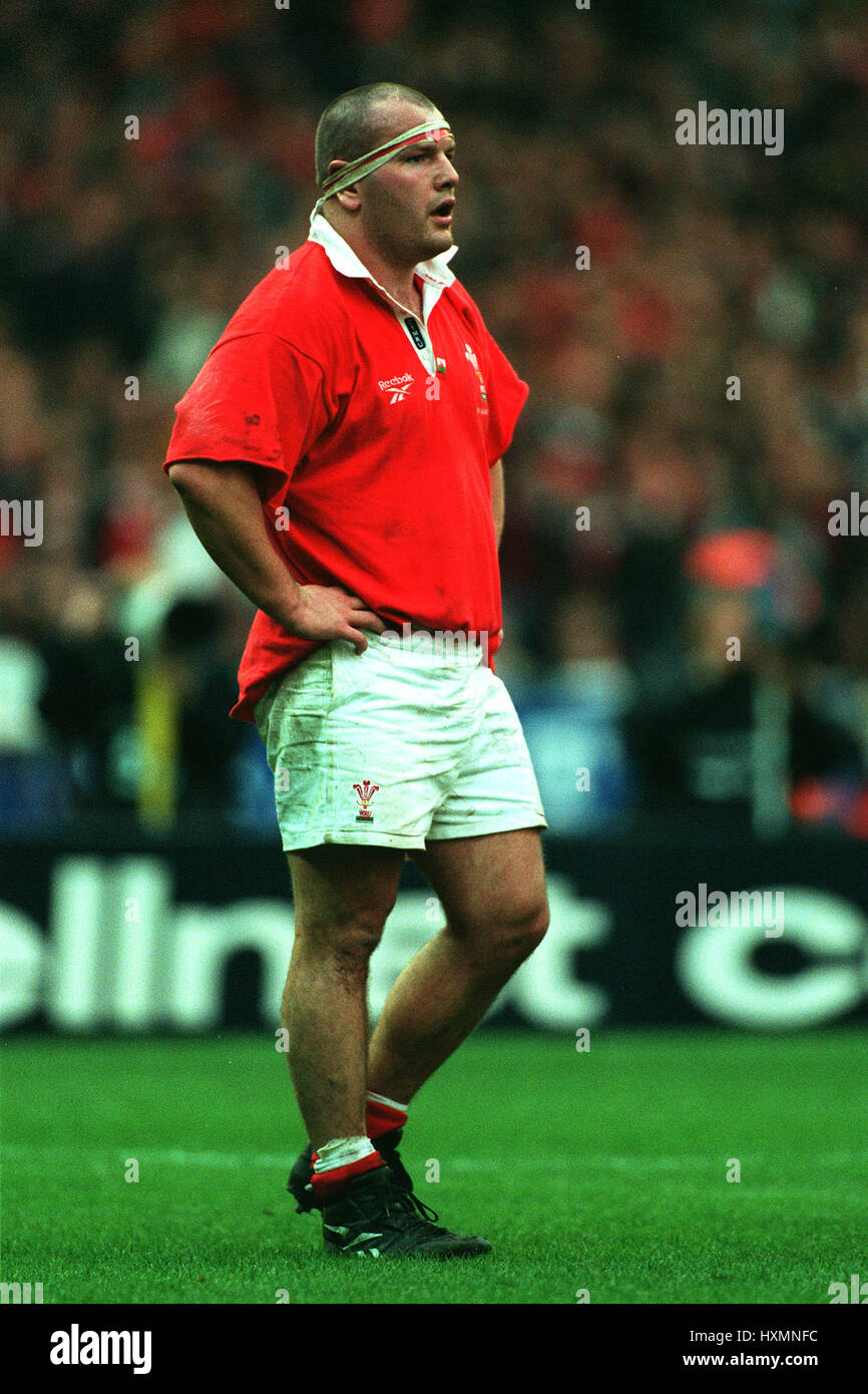 ANDREW LEWIS WALES & CARDIFF RU 09 March 1998 Stock Photo - Alamy