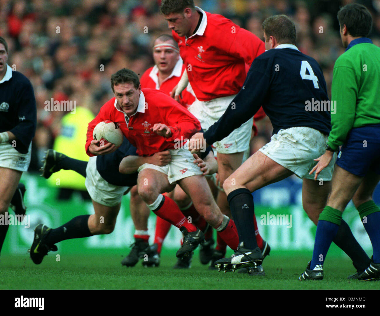 ALAN BATEMAN POWERS PAST WEIR WALES V SCOTLAND.FIVE-NATIONS 07 March ...