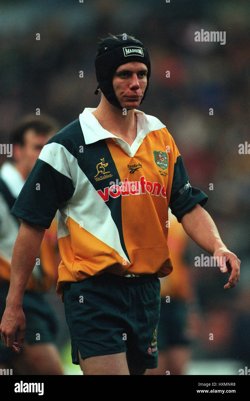 Stephen larkham of australia hi-res stock photography and images - Alamy