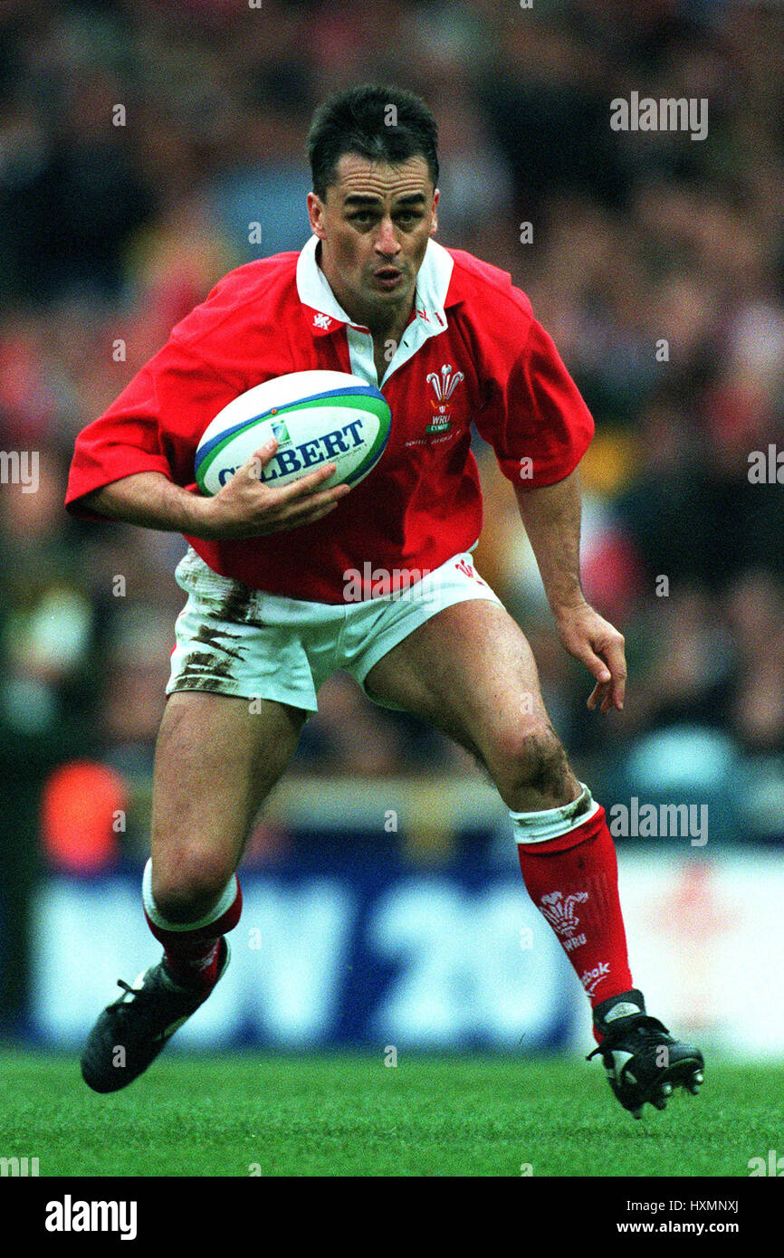 SHANE HOWARTH WALES RU 16 November 1998 Stock Photo - Alamy