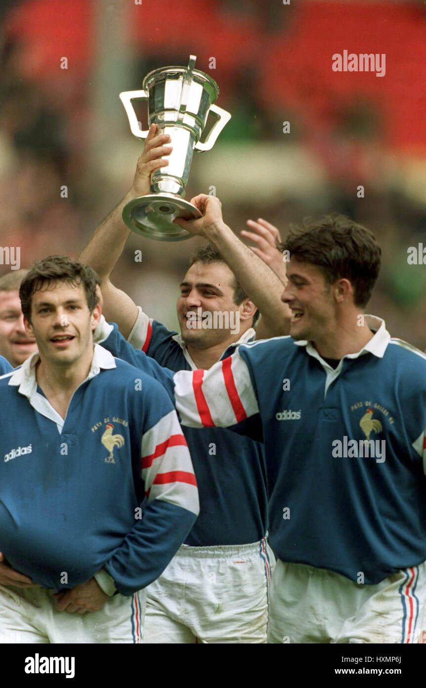 IBANEZ LIFTS 5 NATIONS TROPHY WALES V FRANCE 07 April 1998 Stock Photo ...