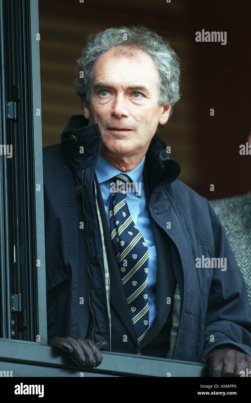 CECIL DUCKWORTH WORCESTER CHAIRMAN 02 February 1998 Stock Photo - Alamy