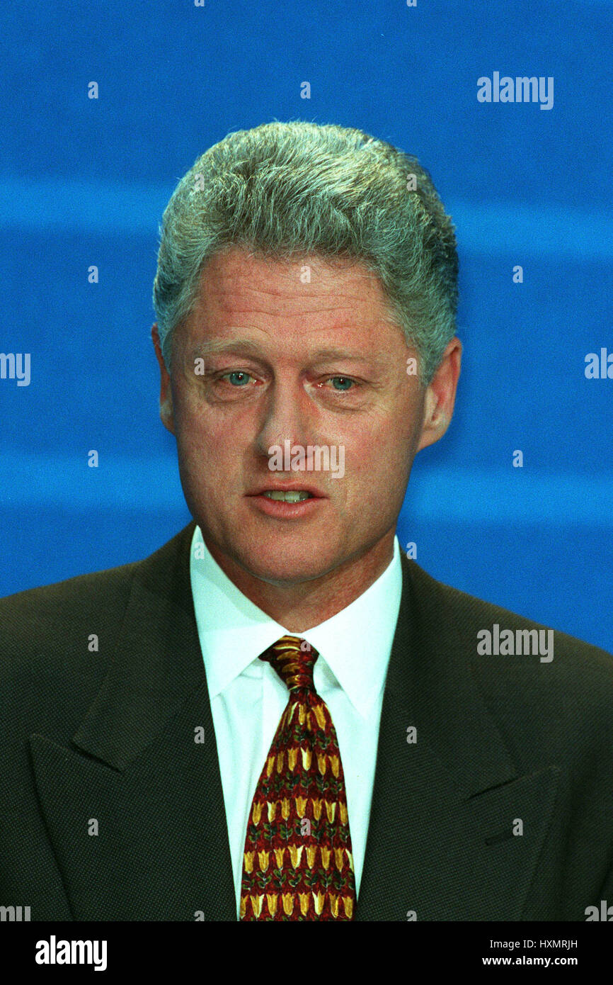Vertical clinton portrait hi-res stock photography and images - Alamy