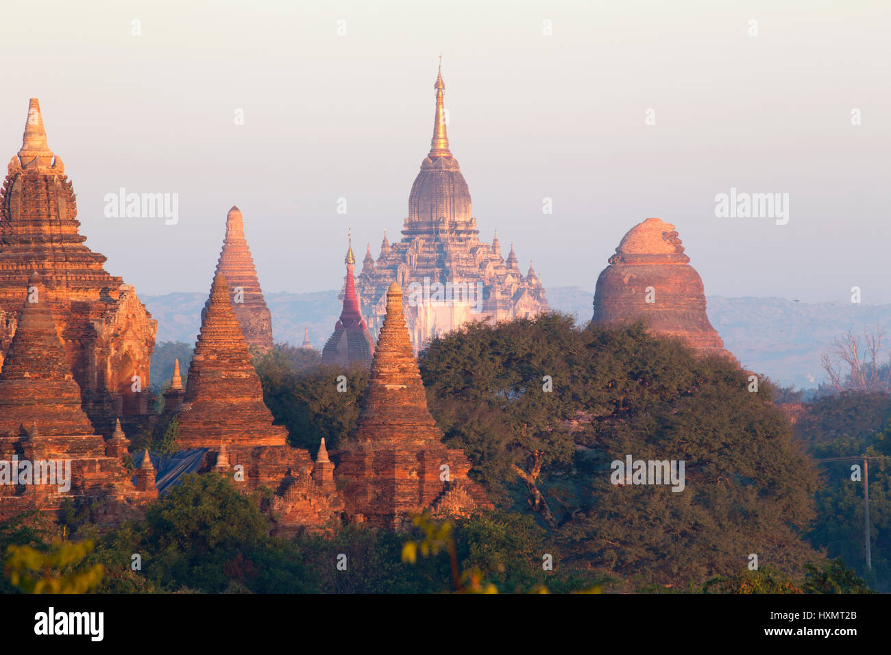 Scenic view of ancient Bagan temple during golden hour Stock Photo - Alamy