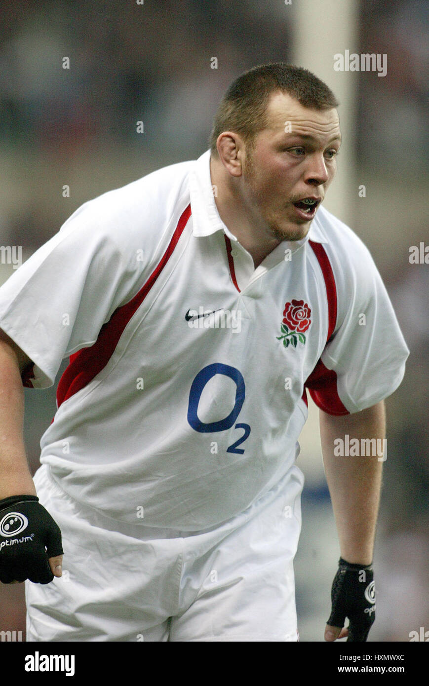 Northampton saints steve thompson hi-res stock photography and images ...