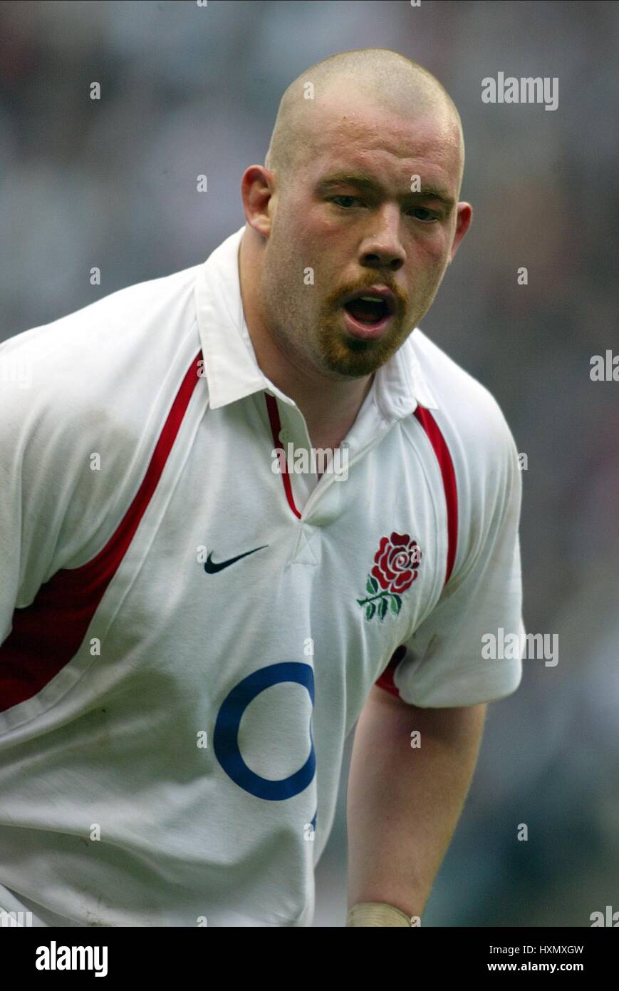 ROBBIE MORRIS ENGLAND & NORTHAMPTON SAINTS R TWICKENHAM LONDON ENGLAND ...