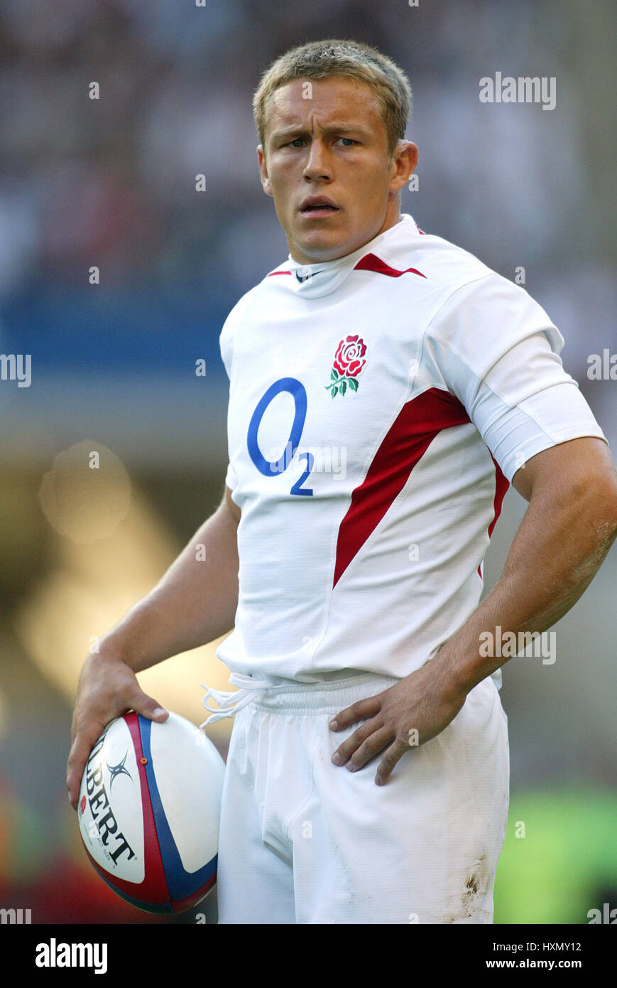 Newcastle falcons jonny wilkinson hi-res stock photography and images ...