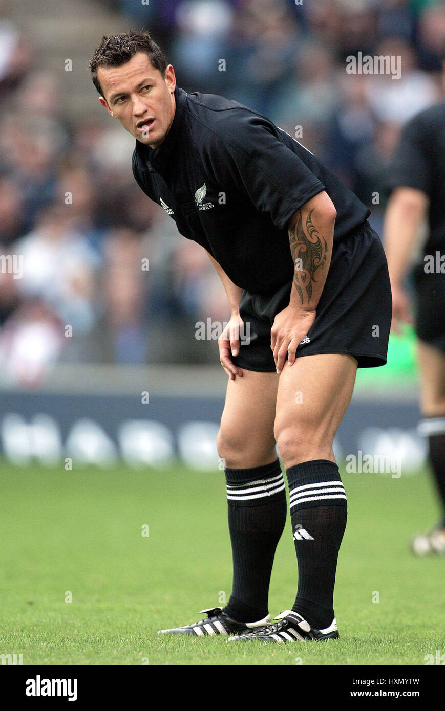 CARLOS SPENCER NEW ZEALAND RU TWICKENHAM LONDON ENGLAND 09 November ...