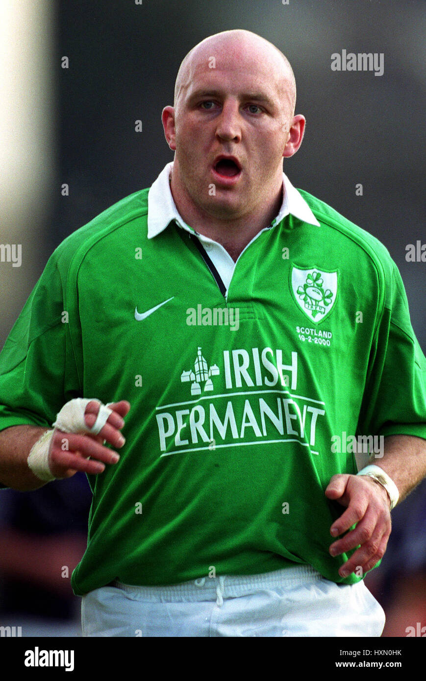 KEITH WOOD IRELAND & GARRYOWEN RU 19 February 2000 Stock Photo - Alamy
