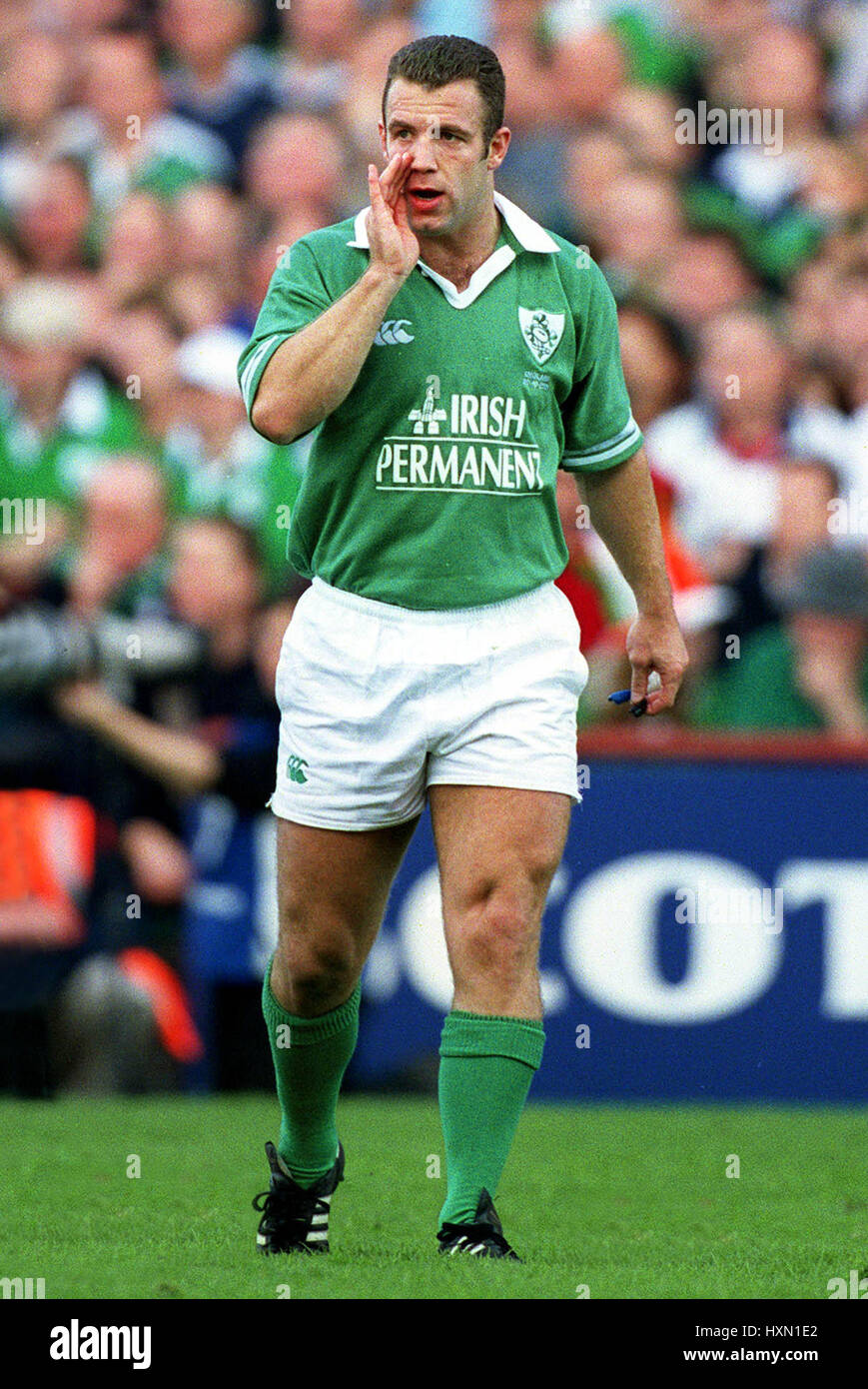 Kevin maggs ireland rugby hi-res stock photography and images - Alamy