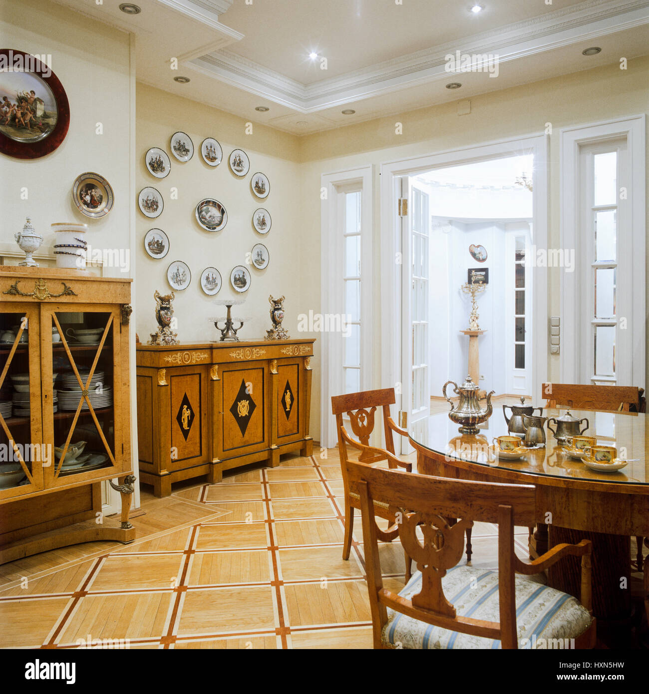 Country style dining room Stock Photo - Alamy
