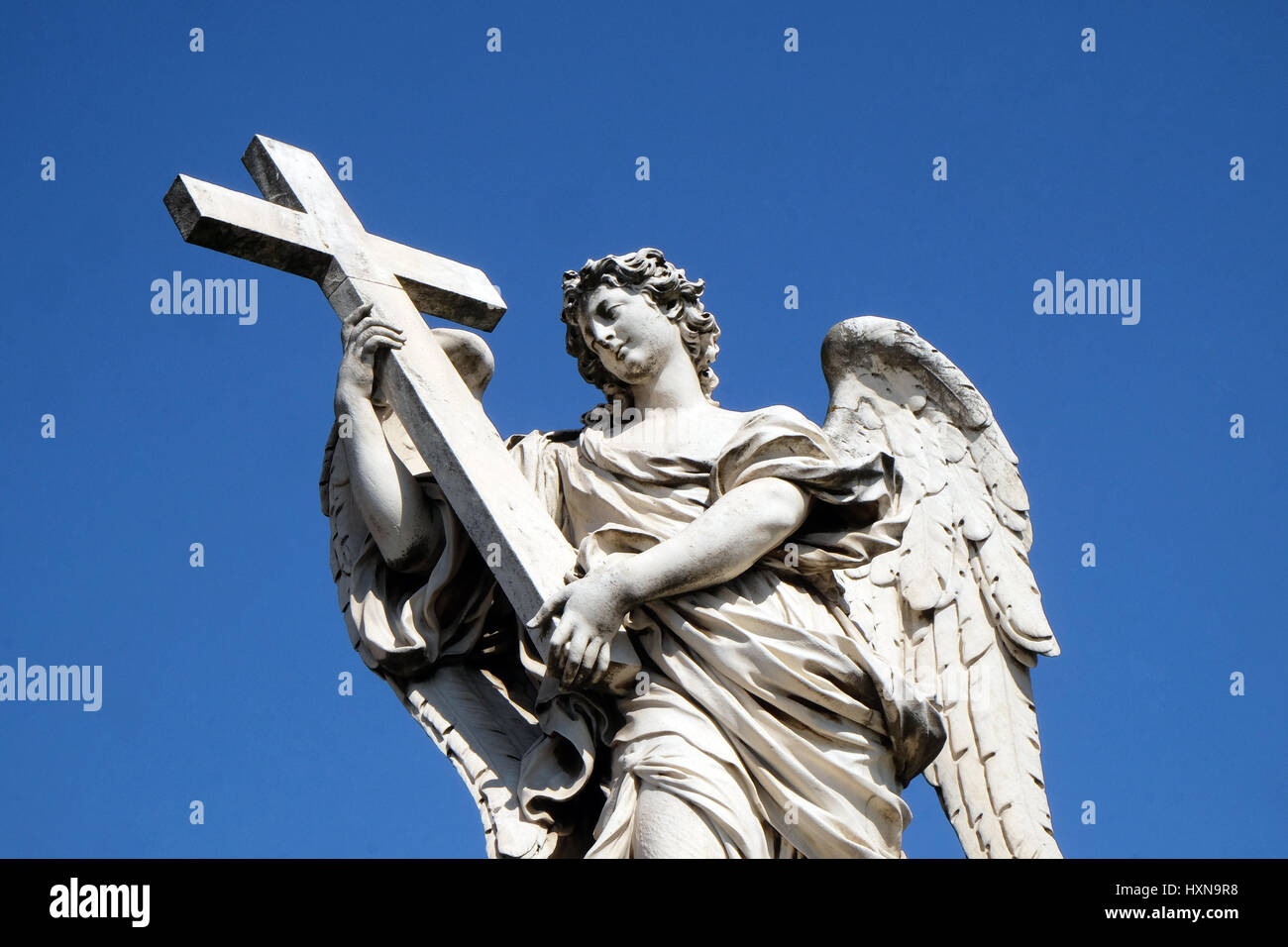 Statue of Angel with the Cross by Ercole Ferrata, Ponte Sant Angelo in ...