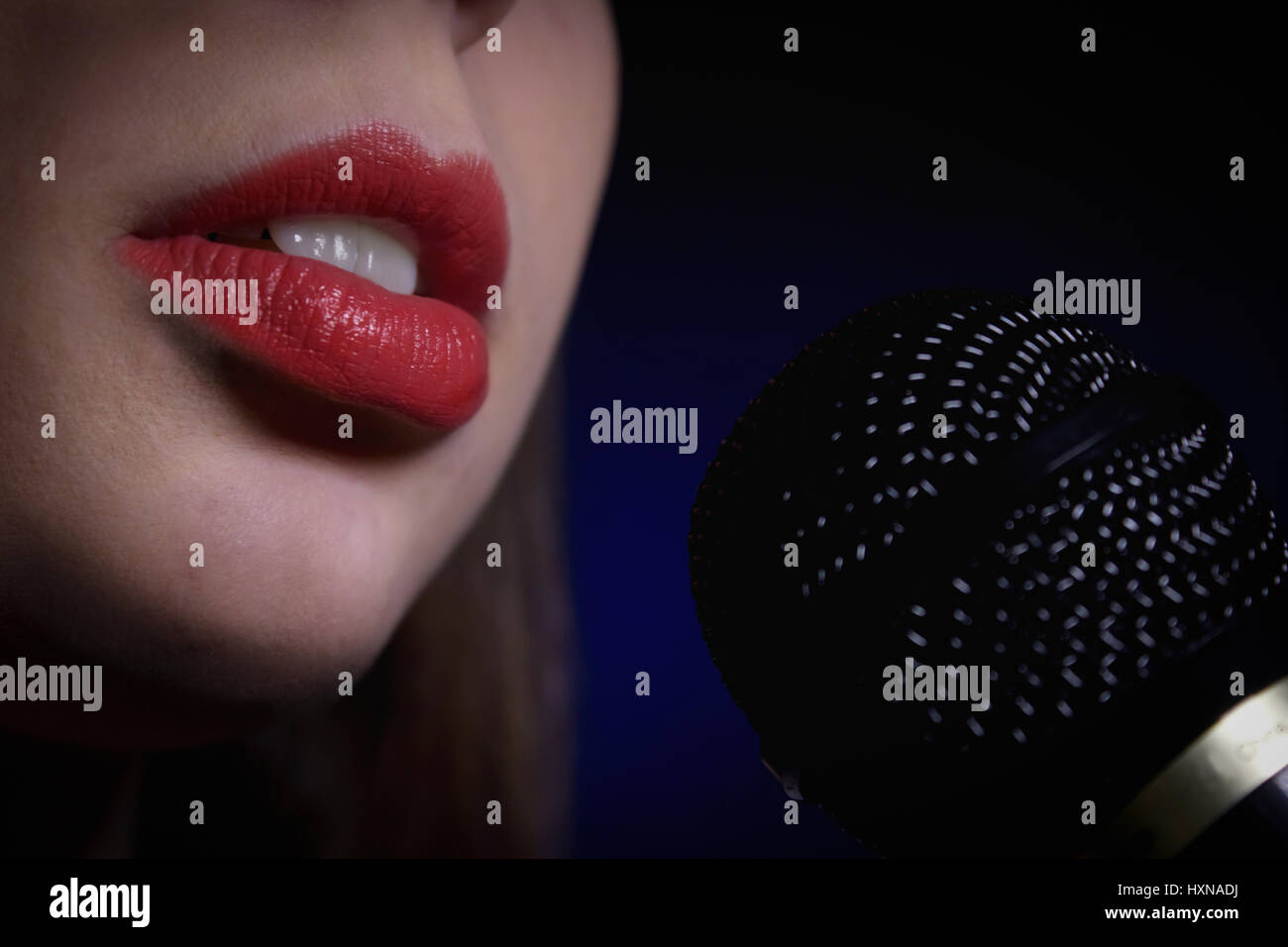 Glitter microphone hi-res stock photography and images - Alamy