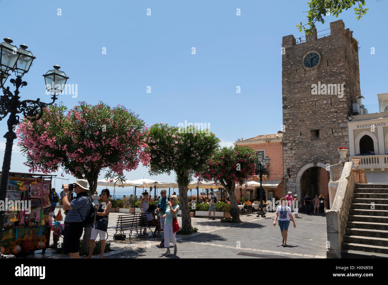 Gate taormina sicily italy hi-res stock photography and images - Alamy