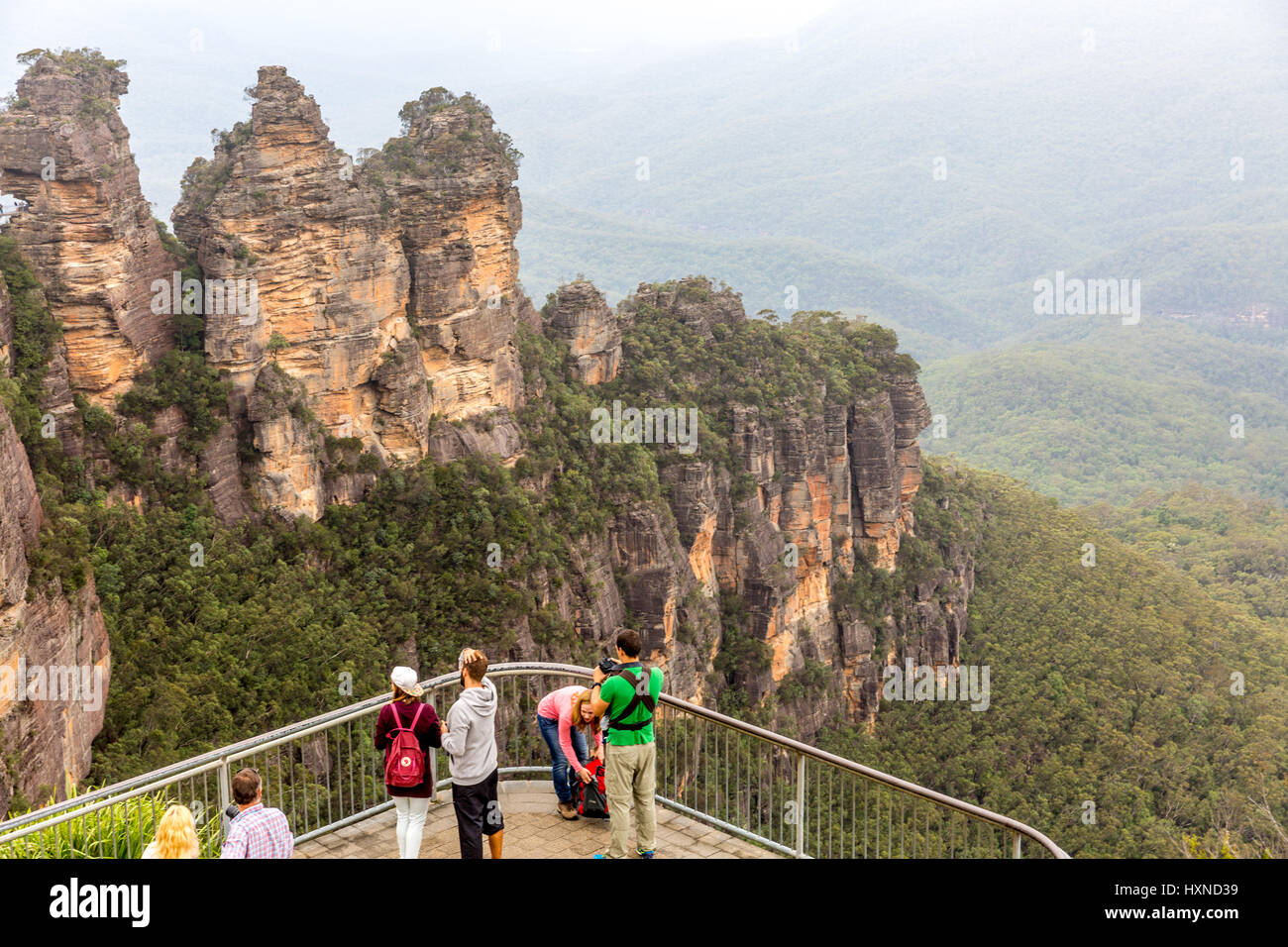 Famous Three Sisters rock formation in Jamison valley in the Blue ...