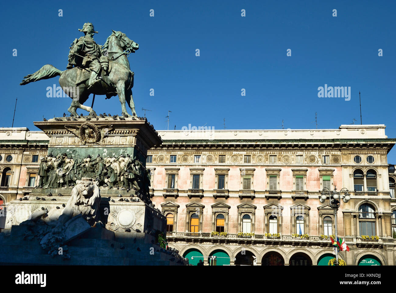 The Monument to King Victor Emmanuel II. Piazza del Duomo. Milan ...
