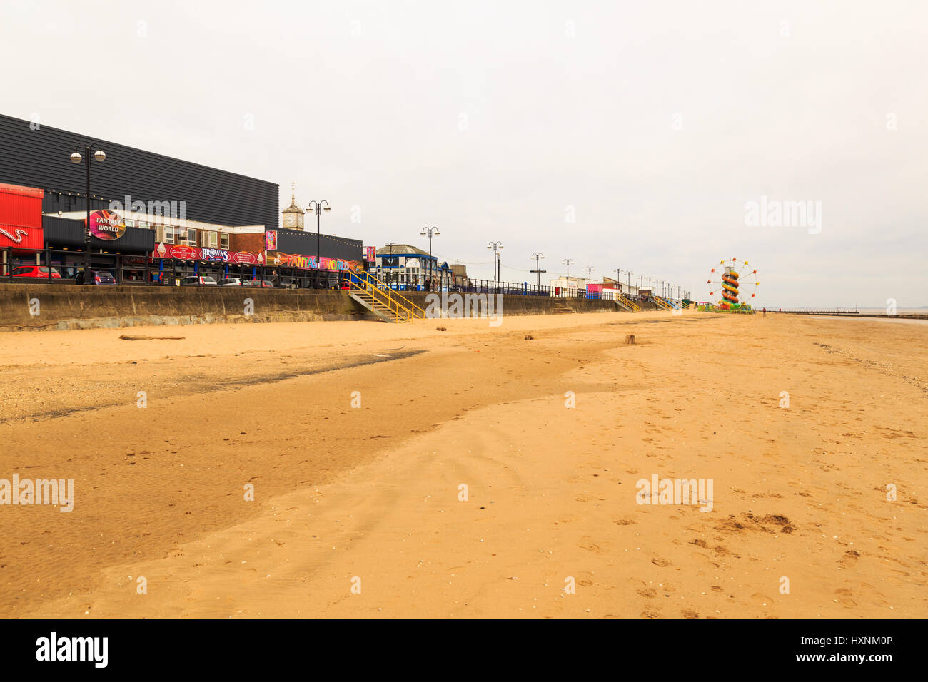 Cleethorpes beach hi-res stock photography and images - Alamy
