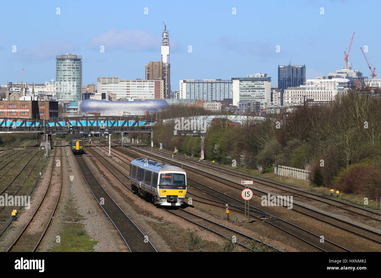 Chiltern railways train hi-res stock photography and images - Alamy